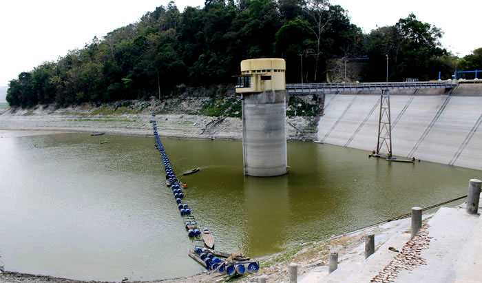 Waduk Pacal Surut, 4 Kecamatan di Bojonegoro Terancam Kekeringan ...