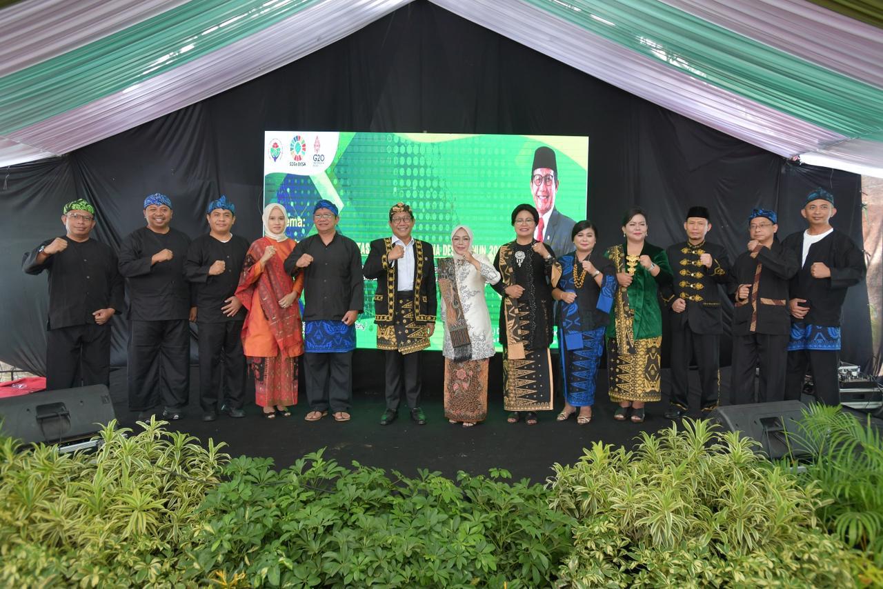 Lantik Pejabat di Desa, Gus Halim Ingatkan Tugas Utama Melayani Desa ... Lantik Pejabat di Desa, Gus Halim Ingatkan Tugas Utama Melayani Desa ...